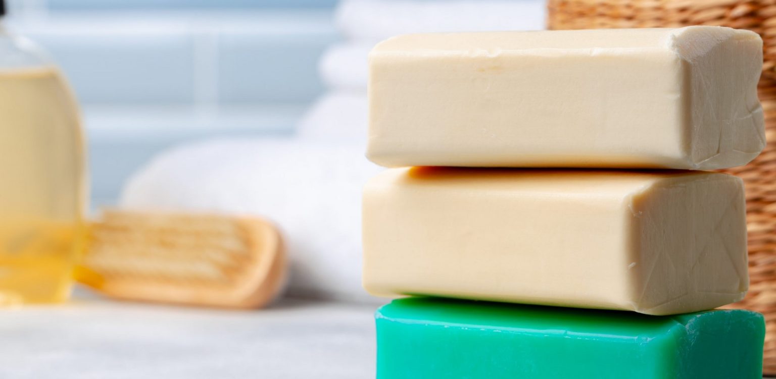 ¿Qué significa jabón neutro y para qué sirve? - Paco Perfumerías Blog